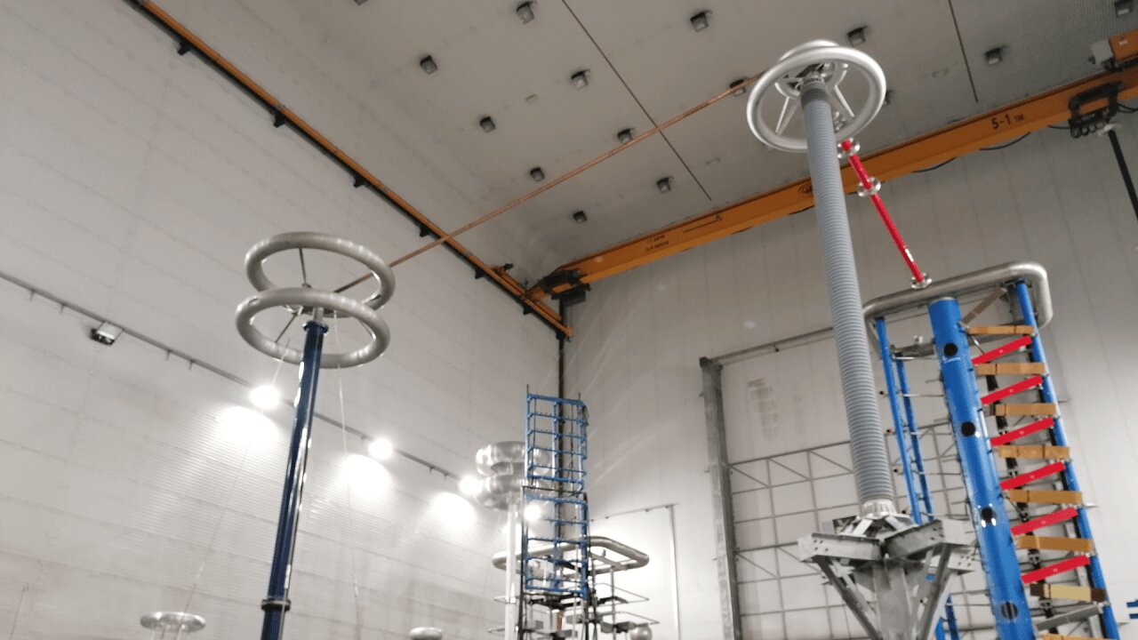 Successful SIL test under wet conditions for our 800kV RC Divider