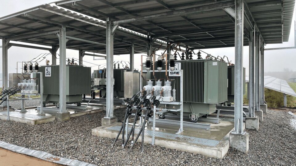 GBE SHUNT reactors for high and medium voltages CAPACITIVE REACTIVE ...